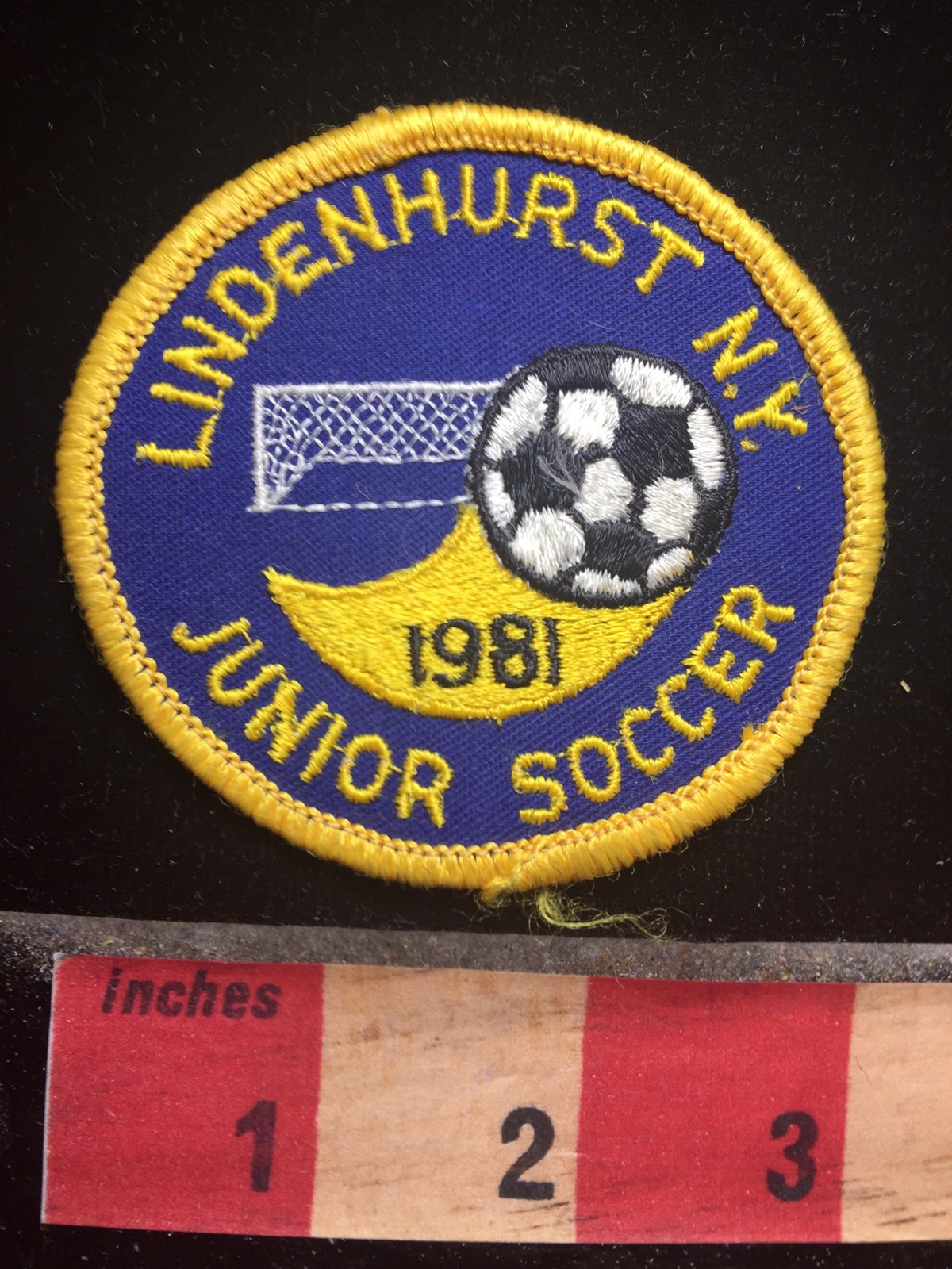 Vtg 1981 LINDENHURST NEW YORK JUNIOR SOCCER New York Patch Emblem 77AA ...