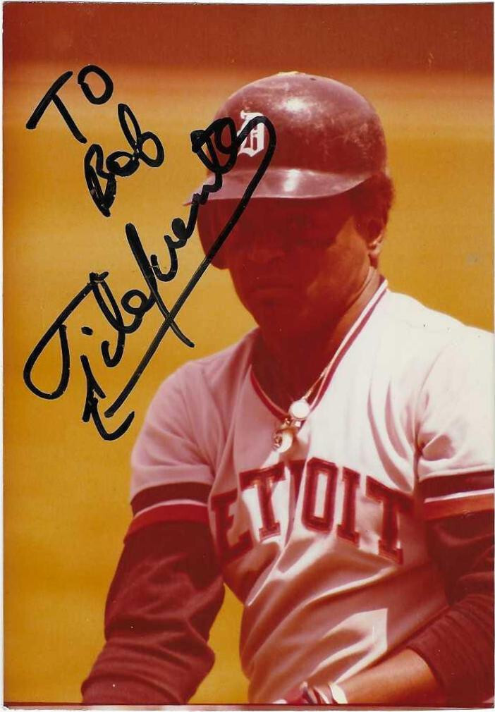 TITO FUENTES PHOTO 4x6 AUTOGRAPHED SIGNED DETROIT TIGERS | eBay