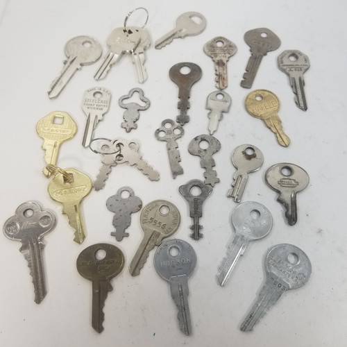 LOT vintage keys - Master, Hudson, ilco, Cole National, Keil, Slaymaker ...