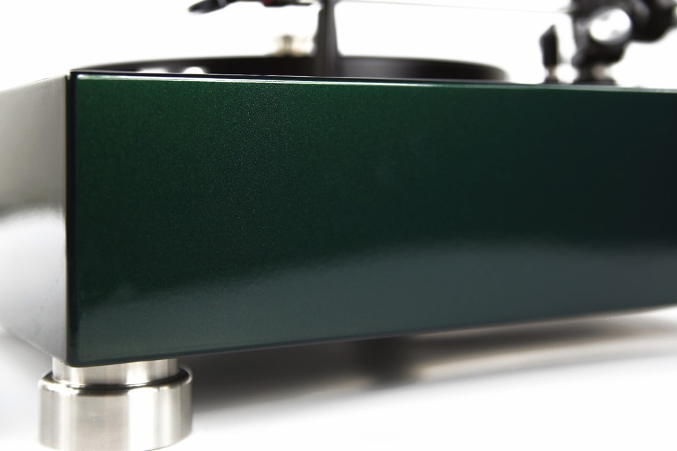 Restored Thorens TD145 turntable with automatic shut-off Racing Green ...