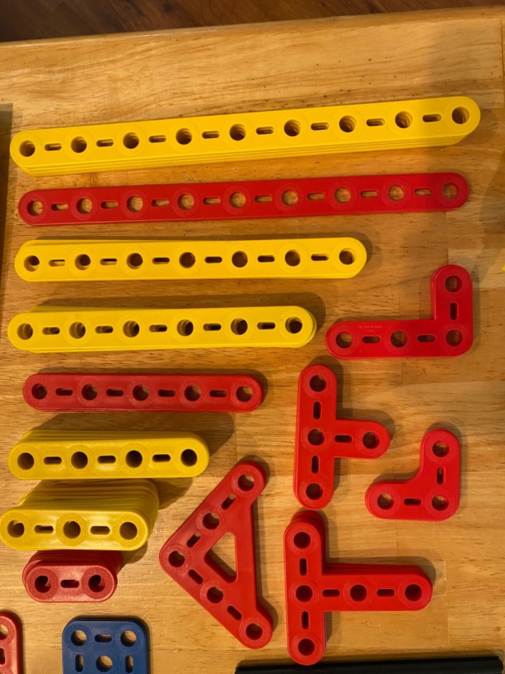 Meccano Erector Junior - ultimate collection - builds 6 different sets ...