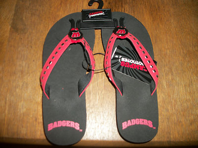 Wisconsin Badgers Campus Footnotes Flip Flop Sandals studs Small (5-6 ...