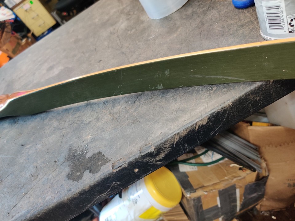 Bear RAVEN GLASS POWERED Recurve Bow 45# AMO 60" 1465R SEARS by BEAR ...