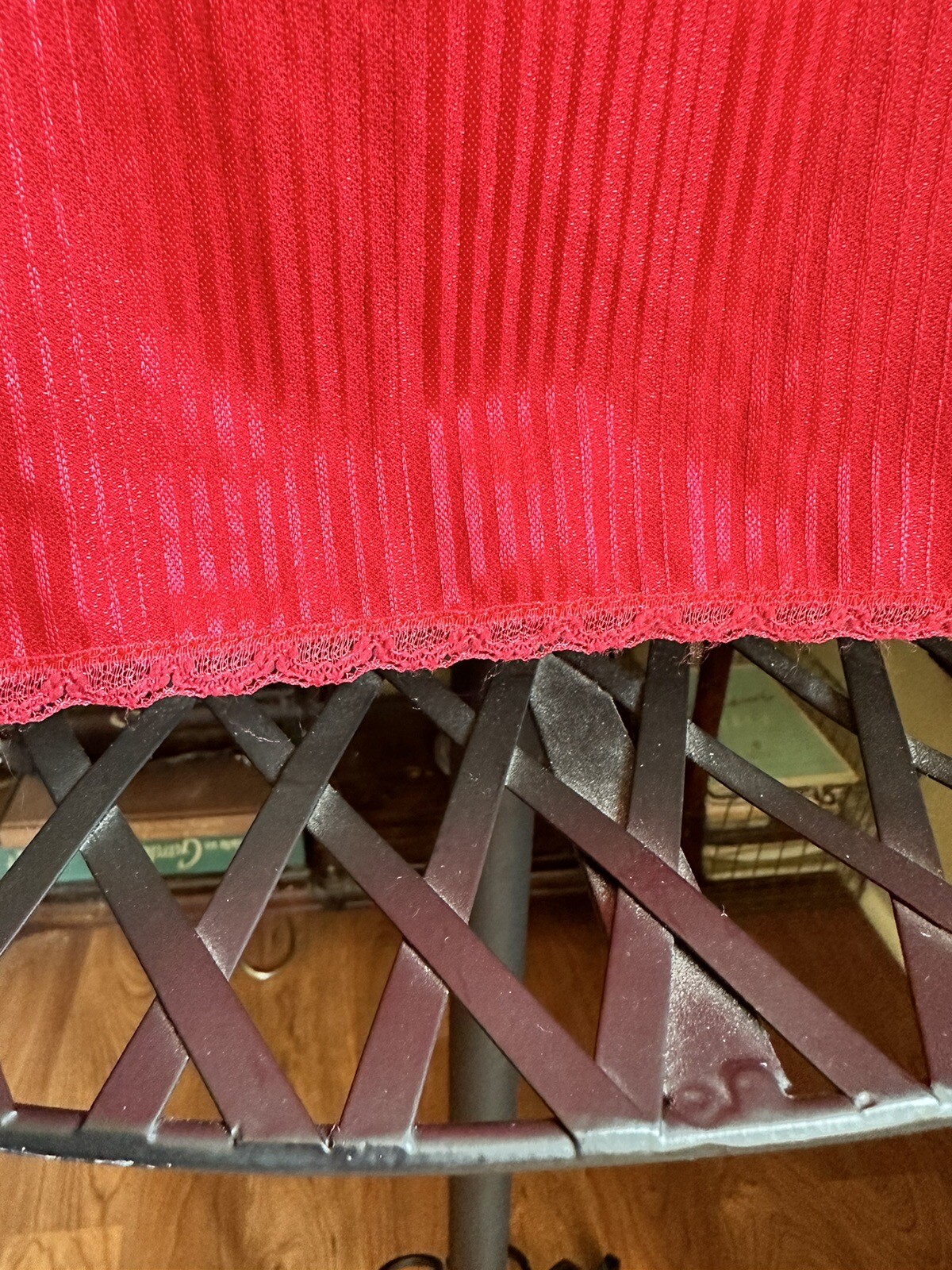 Vintage Movie Star Half Slip Satin Skirt Red Lace Med… - Gem