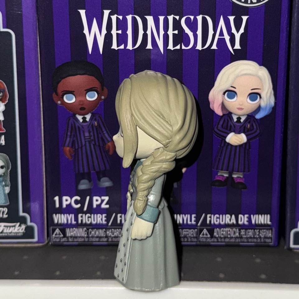 1/72 Goody Addams Wednesday Funko Mystery Mini Rare Blind Box Vinyl ...