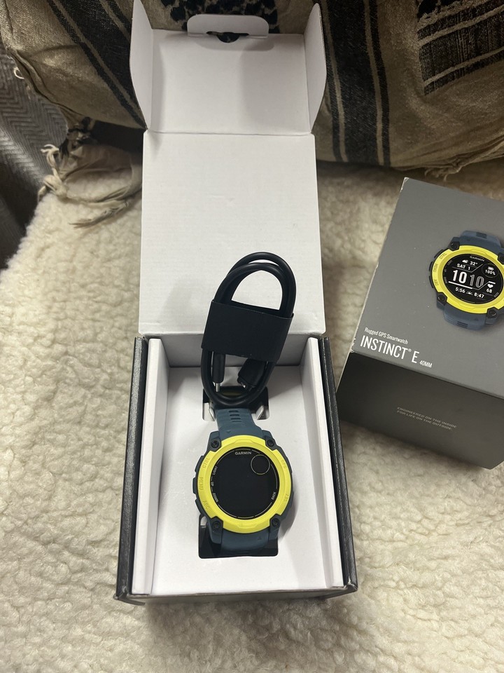 Garmin Instinct E Rugged GPS Heart Rate Monitor Smartwatch Electric ...