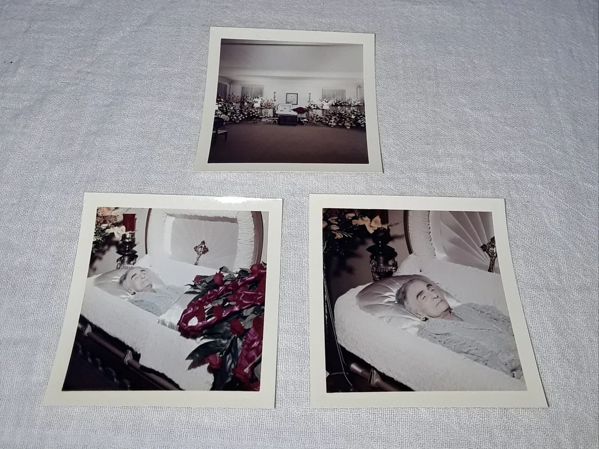 Post Mortem Photography Women