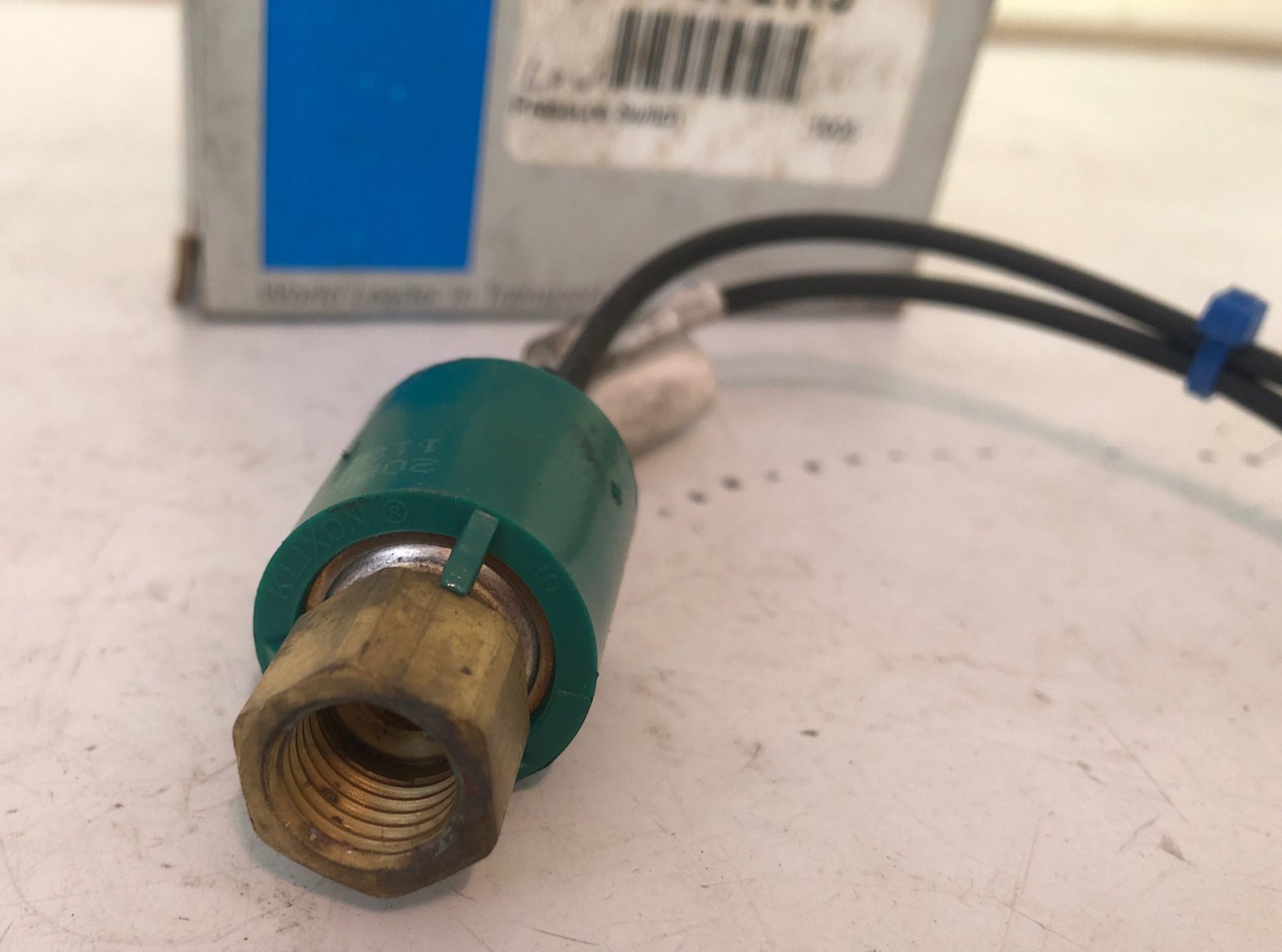 GENUINE THERMO KING 41-2113 LOW PRESSURE SWITCH NEW OEM | eBay