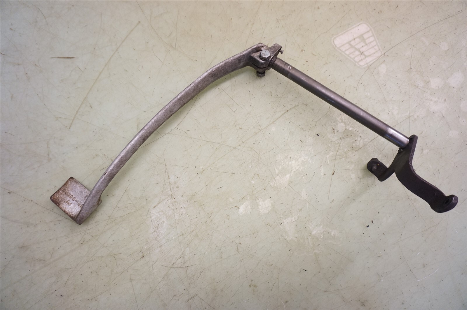 1974 Harley Sportster Ironhead XLH 1000 XLCH XLCH1000 *2627 Brake pedal ...