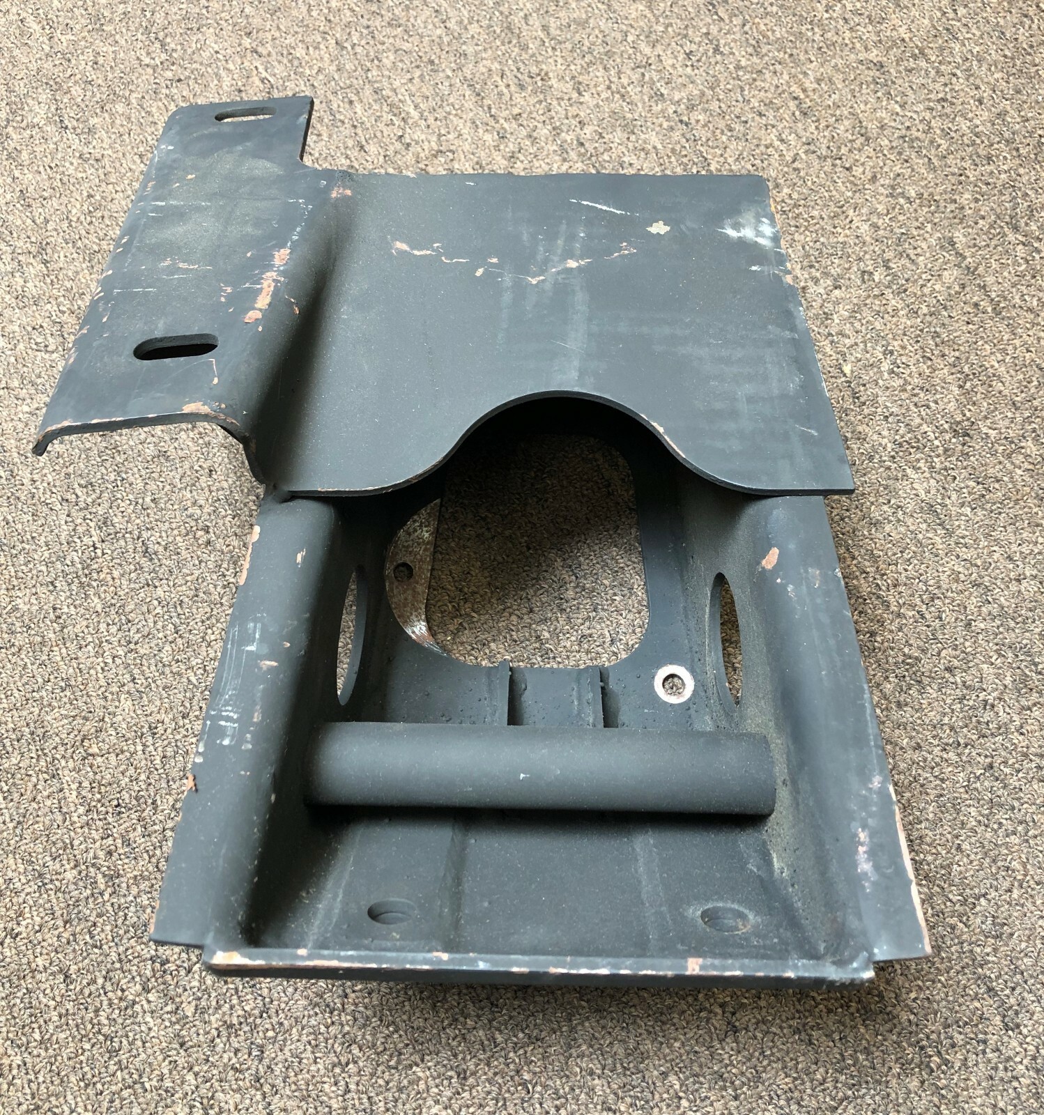 NOS LH Engine Mount Bracket NSN 2510-185-6113 Humvee HMMWV P/N 12338205 ...