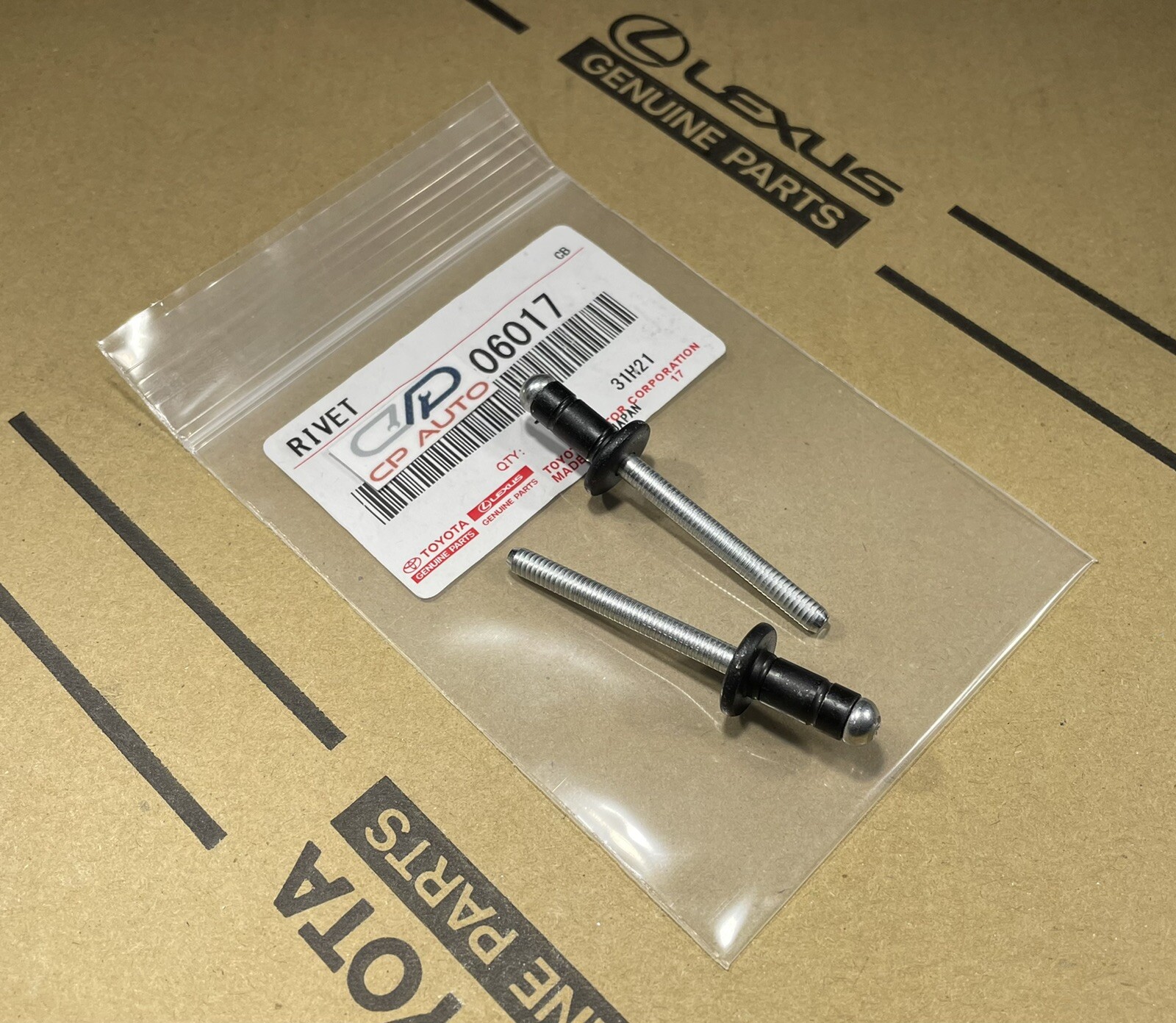 03 - 23 TOYOTA 4RUNNER GAS FUEL DOOR LID COVER RETAINER RIVETS OEM QTY ...