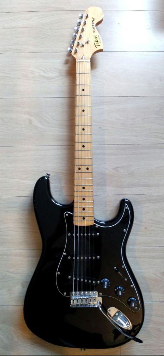 Tokai Silver Star Black 1984 Stratocaster Type Used Electric Tokai Silver Star Black 1984 Stratocaster Type Used Electric