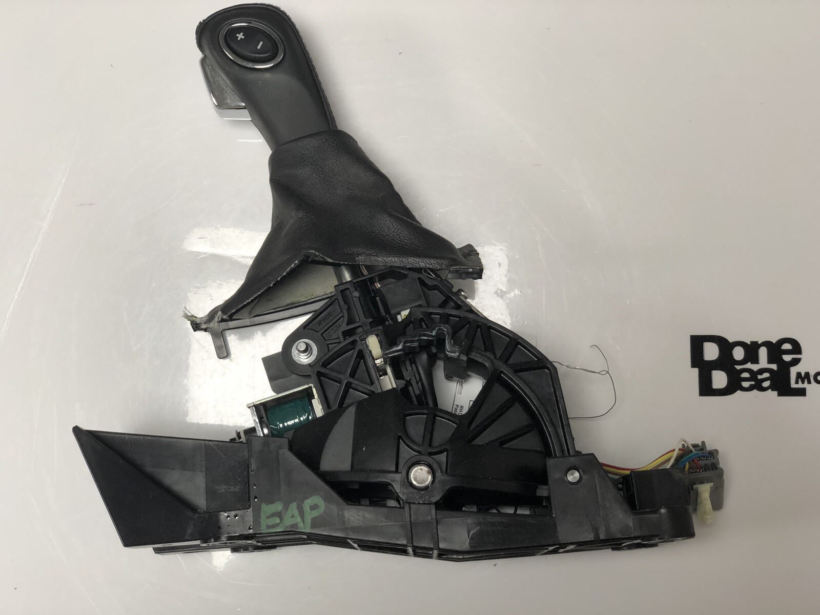 13-16 FORD TAURUS Center Console Gear Shifter Assembly DG1P-7K004 Used ...