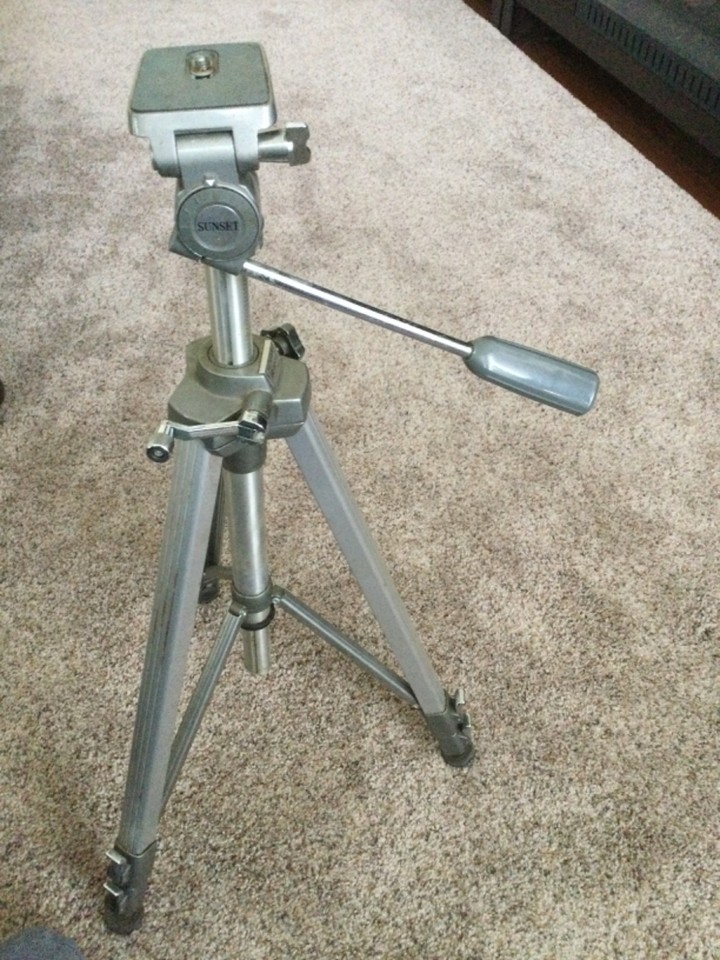 VTG Sunset Model GD-3000 Camera Tripod With Pan Tilt Head 60" Max ...