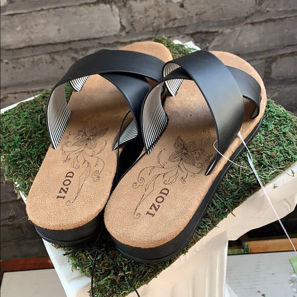 NEW IZOD Women's Alyssa Cross Strap Comfort Sandal Slide Black Slip-On ...