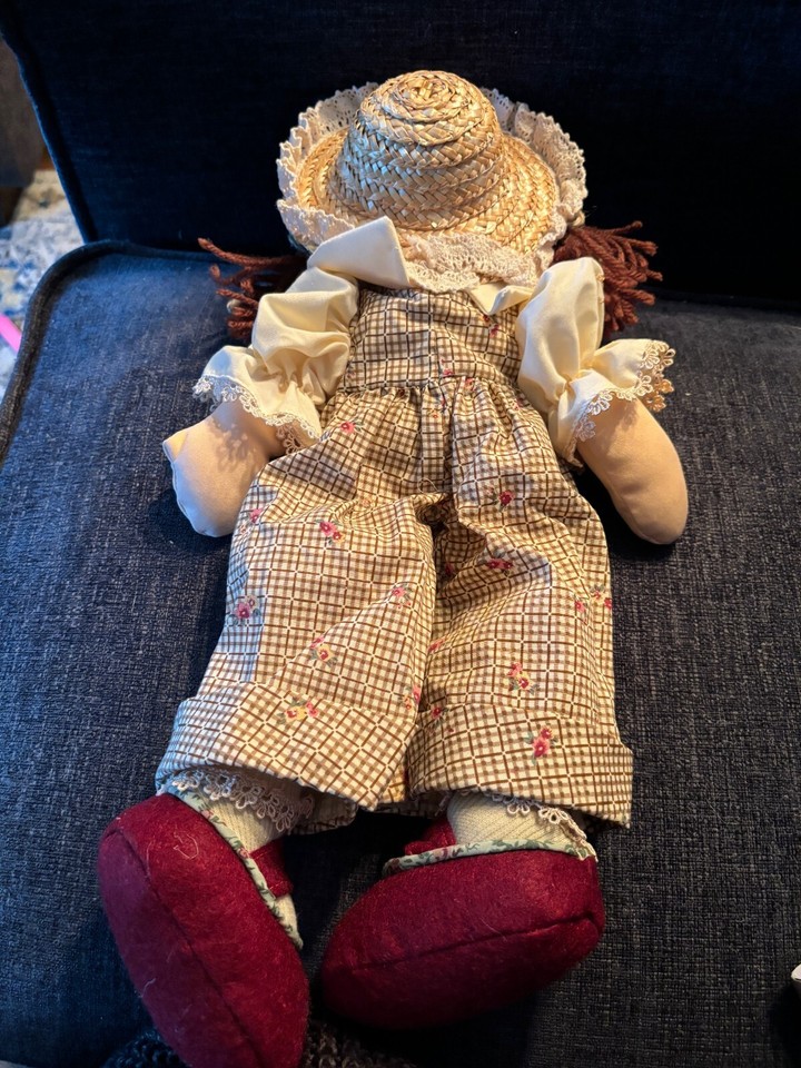 Boyds Bear Snuggle B's Gertrude Pulling Weeds #4650 Doll NEW WITH TAGS ...