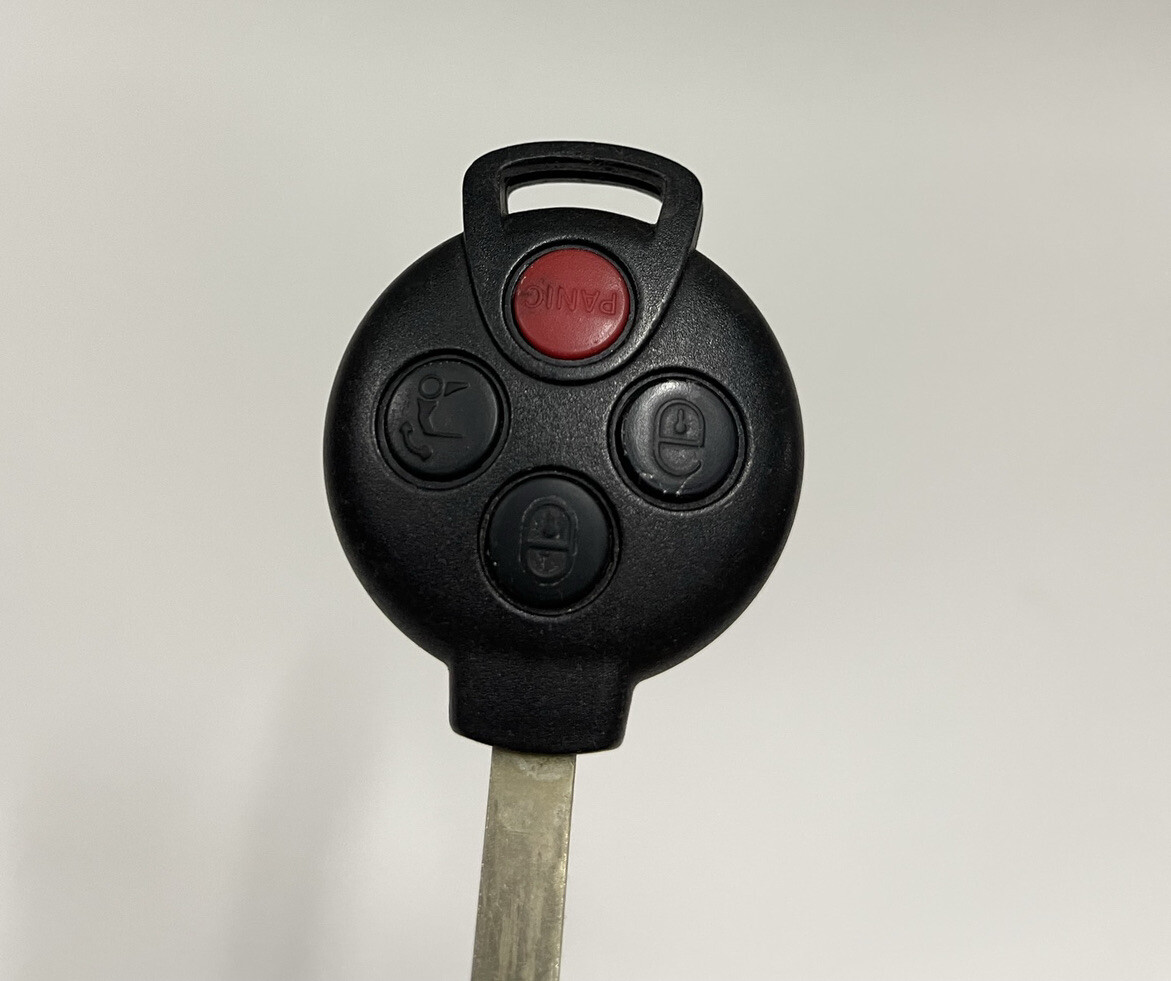 W451 Smart Fortwo 2011 Fortwo Smart Remote Car Key Fob 4 Button Black ...