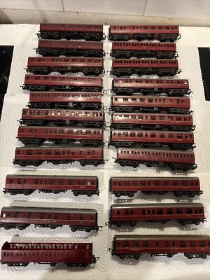 Rake Of 22 Triang BR Mk1 Coaches for Hornby TT Gauge Train Sets. (SHB2 ...