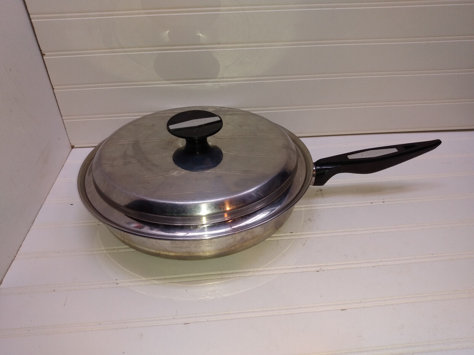 Nutri-Tech Carico 11" Multi-Core Stainless Skillet Saute Pot Frying Pan ...