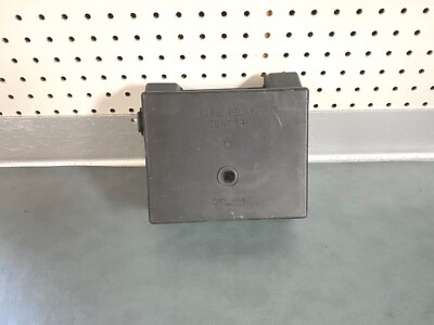 GM OEM NOS 15328832 Fuse Box Cover 1998-2004 Chevrolet S10 | eBay