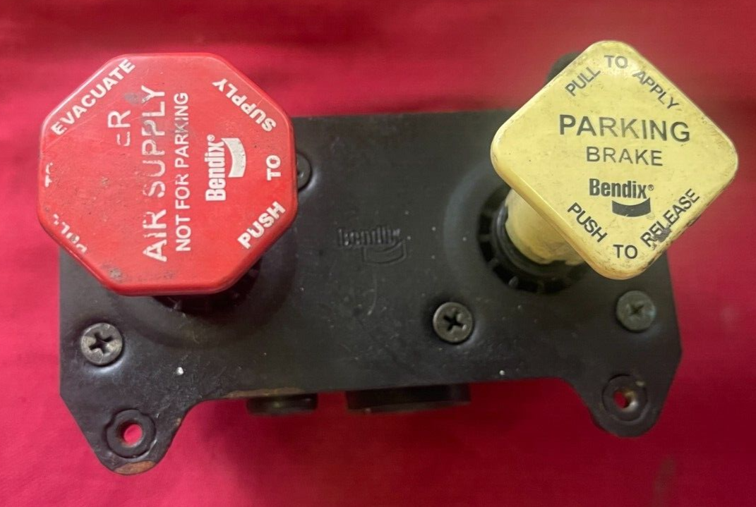 BENDIX PUSH / PULL AIR BRAKE VALVE 5001231 , 4790208 ,4844553 | eBay