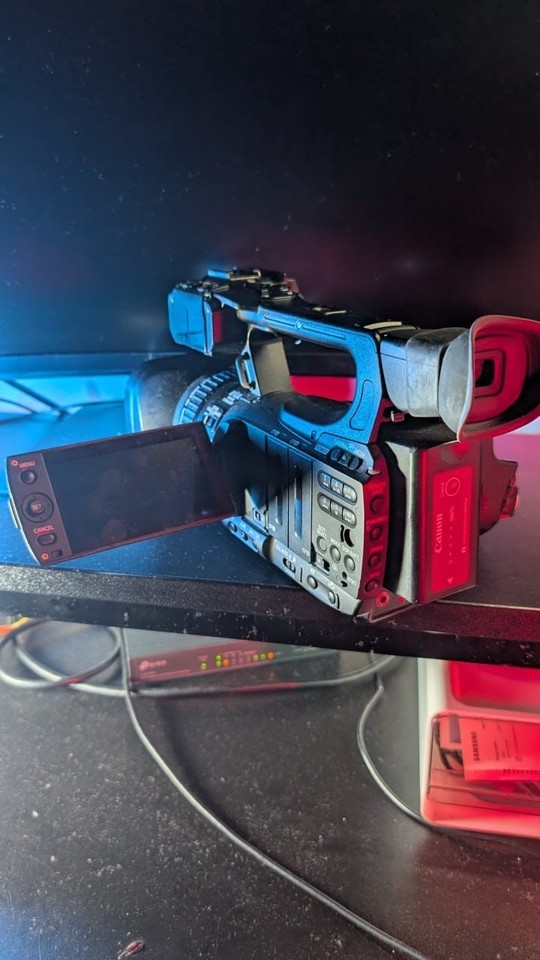 Canon XF105 Video Camera with PSU | eBay UK