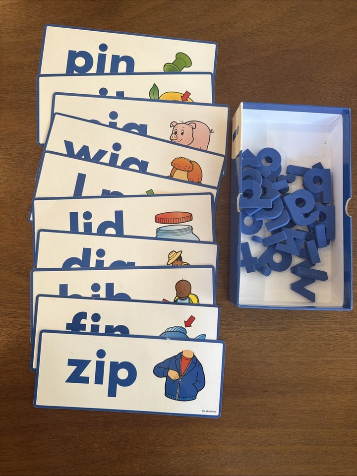 Lakeshore Learning - I CAN BUILD SIMPLE WORDS Educational Building Kit ...