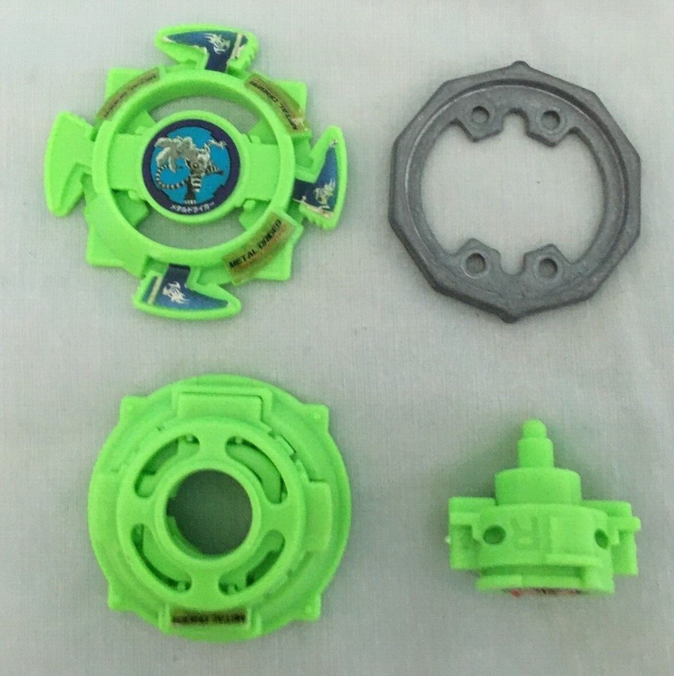 BEYBLADE PLASTIC GEN TAKARA GENUINE USED BEYBLADES ACCESSORIES HASBRO ...
