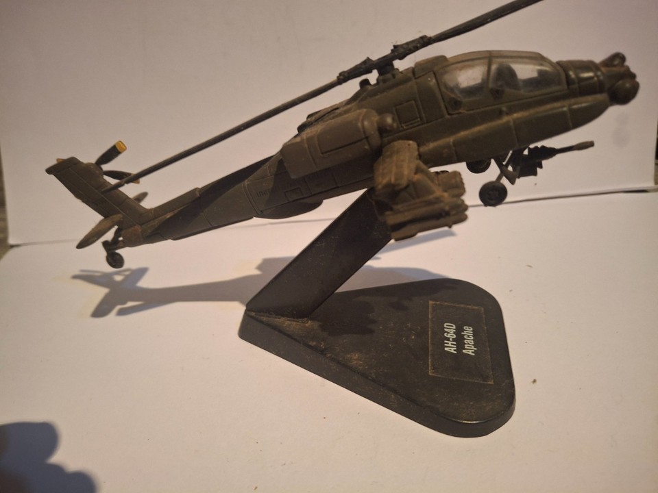 Diecast US AH-64D Apache Helicopter Model on Stand | eBay UK
