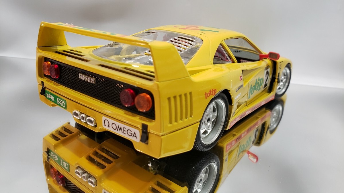 Bburago 1/18 Scale 1987 Ferrari F40 Evoluzione Totip X1 #2 Bburago 1/18 Scale 1987 Ferrari F40 Evoluzione Totip X1 #2