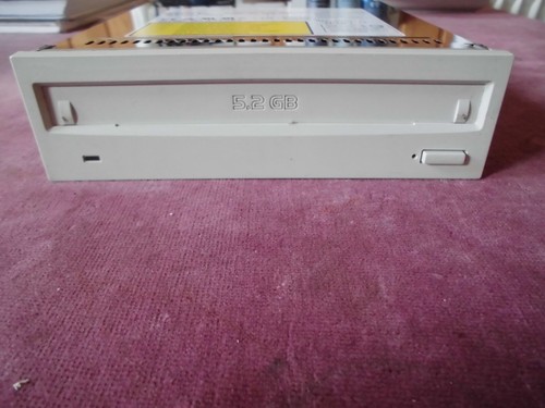 Sony SMO F551 Optical MO-Drive 5,2 GB MO Laufwerk--SCSI-MO Disk ...