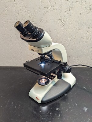 Leica CME Binocular Compound Microscope with Objectives E2 Plan 4x 10x ...