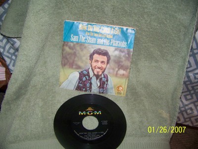 vintage 1960's vintage 45 rpm record w/picture sleeve {sam tha sham and ...