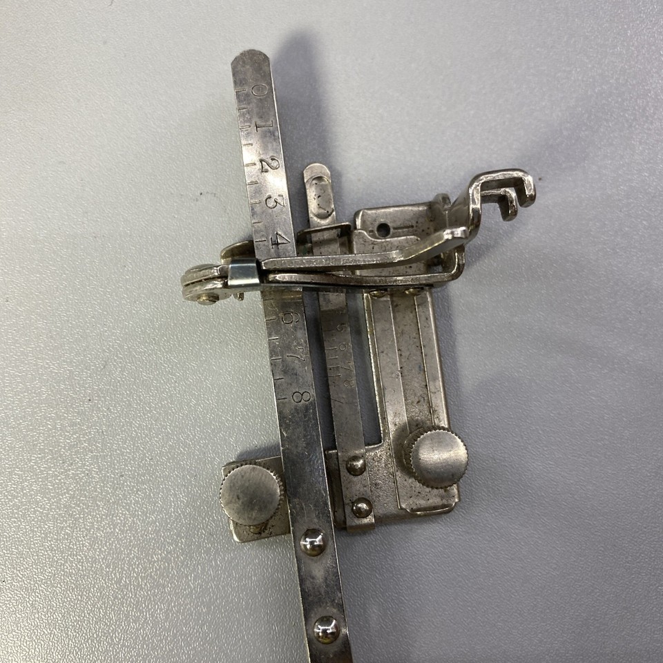 Vintage Singer Sewing Machine Lot Of 9 Attachments, Pieces + Box 48675 ...