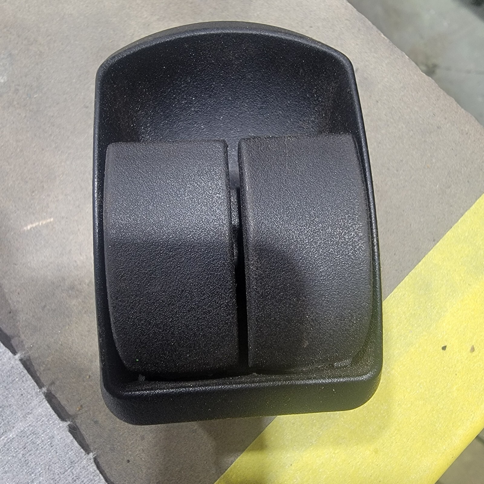 Paccar Switch-Window Lift - P27-6210