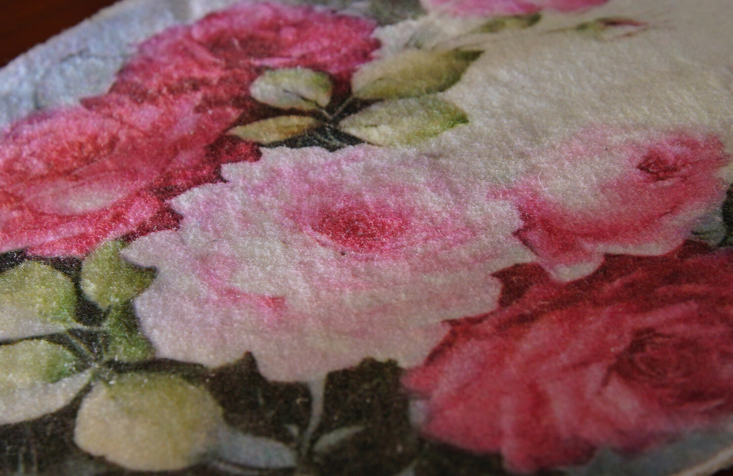 Beautiful Dollhouse Rug Floral Pink Blooming Rose & Buds 1/12 ROUND | eBay