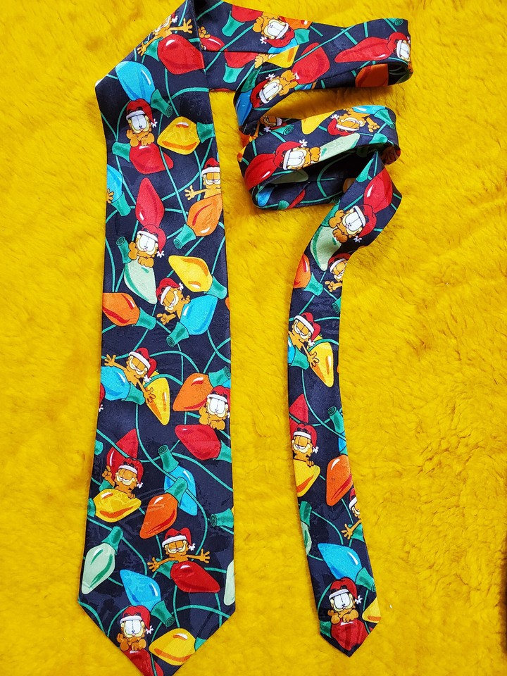 GARFIELD THE CAT ~ BULBS LIGHTS ~ MENS CHRISTMAS TIE ~ 59" | eBay