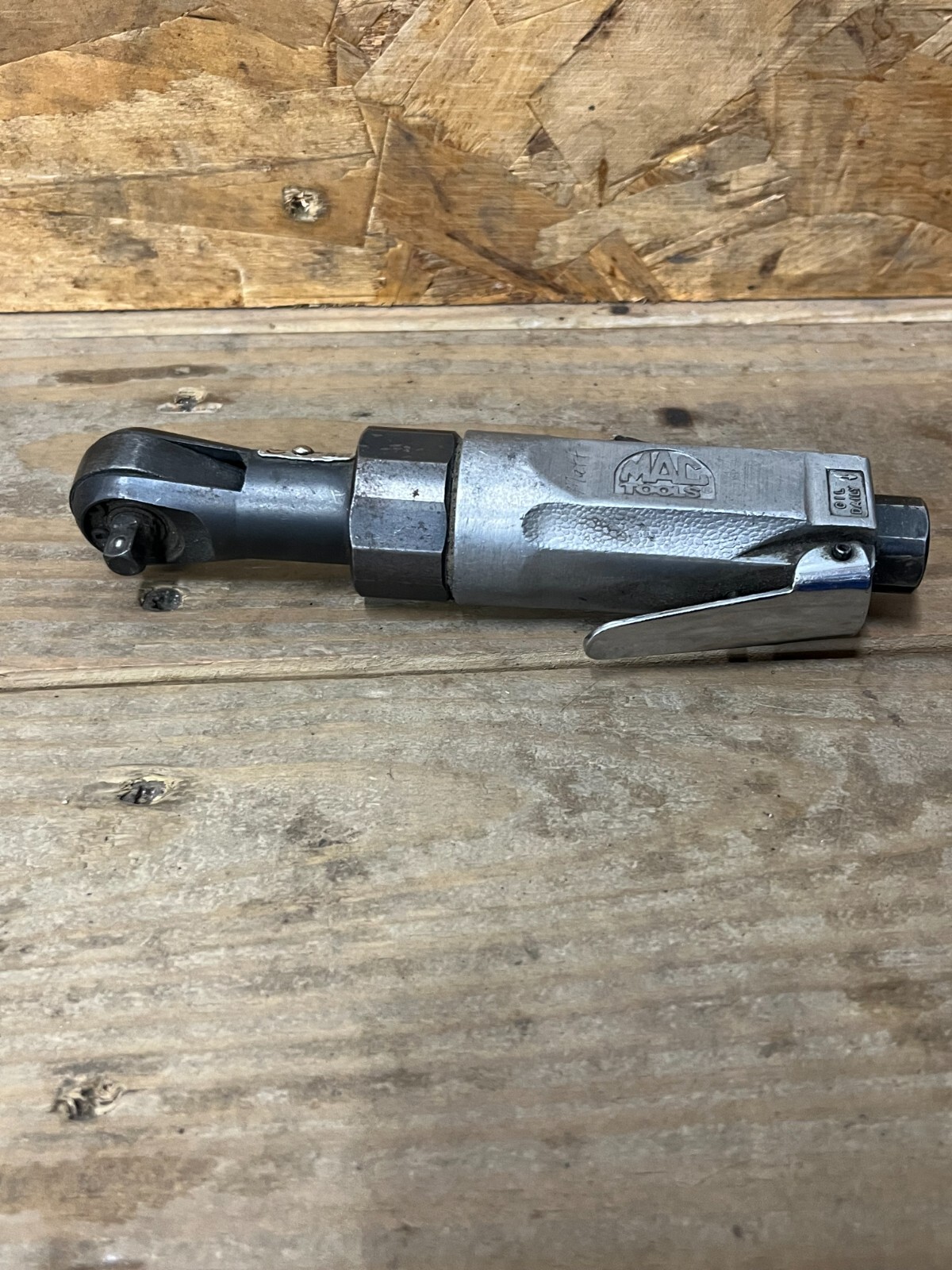 Mac Tools AR2865 1/4" Heavy Duty Pneumatic Air Ratchet Wrench T2 for ...