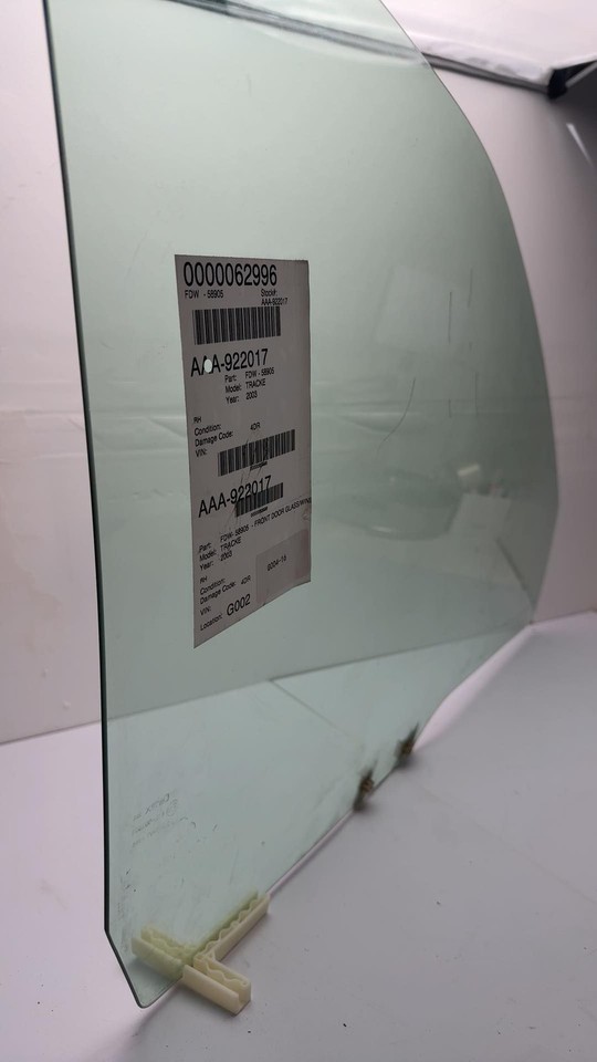 99 00 01 02 03 04 CHEVY GEO TRACKER Front Door Glass/window Chevrolet ...