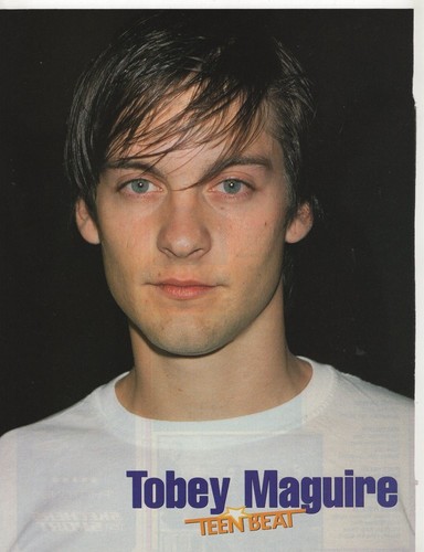 Tobey Maguire pinup R Angels Jessica Simpson Westlife picture photo ...