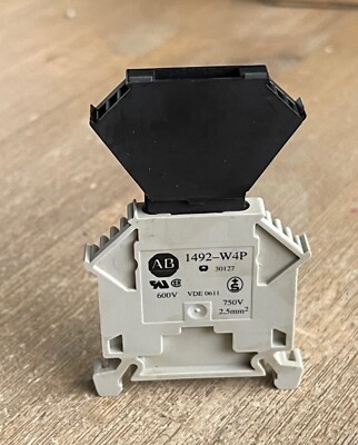 Terminal Blocks - Fuse Terminal Block