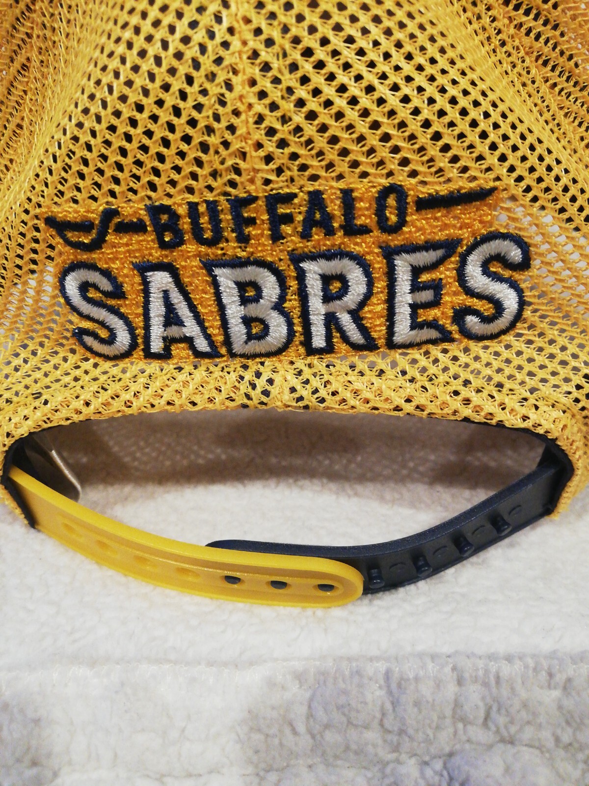 New Buffalo Sabres Boys NHL Adjustable Snapback Cap Hat Yellow /Blue | eBay