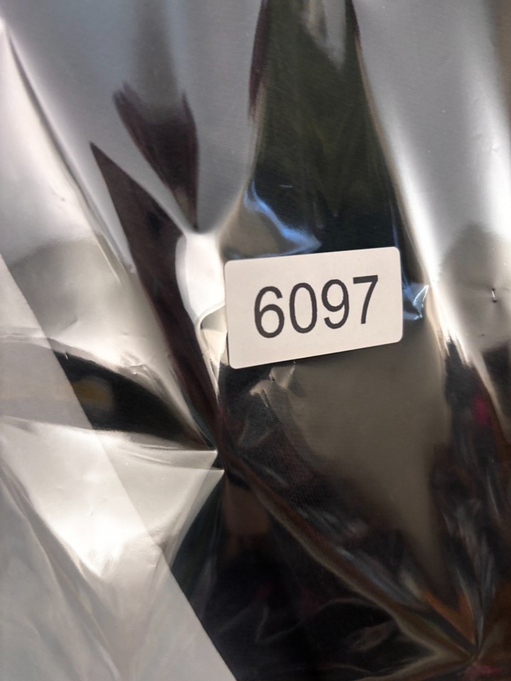 Puma Black Sweatpants - Size L - Tapered Joggers with Logo - Fleece ...