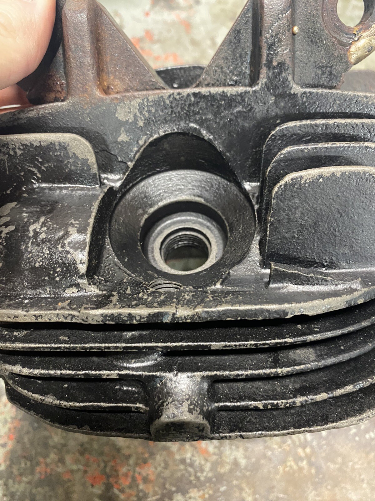 Harley Knucklehead Cylinder Heads Set Front Rear OEM FL EL NOS 1200 ...