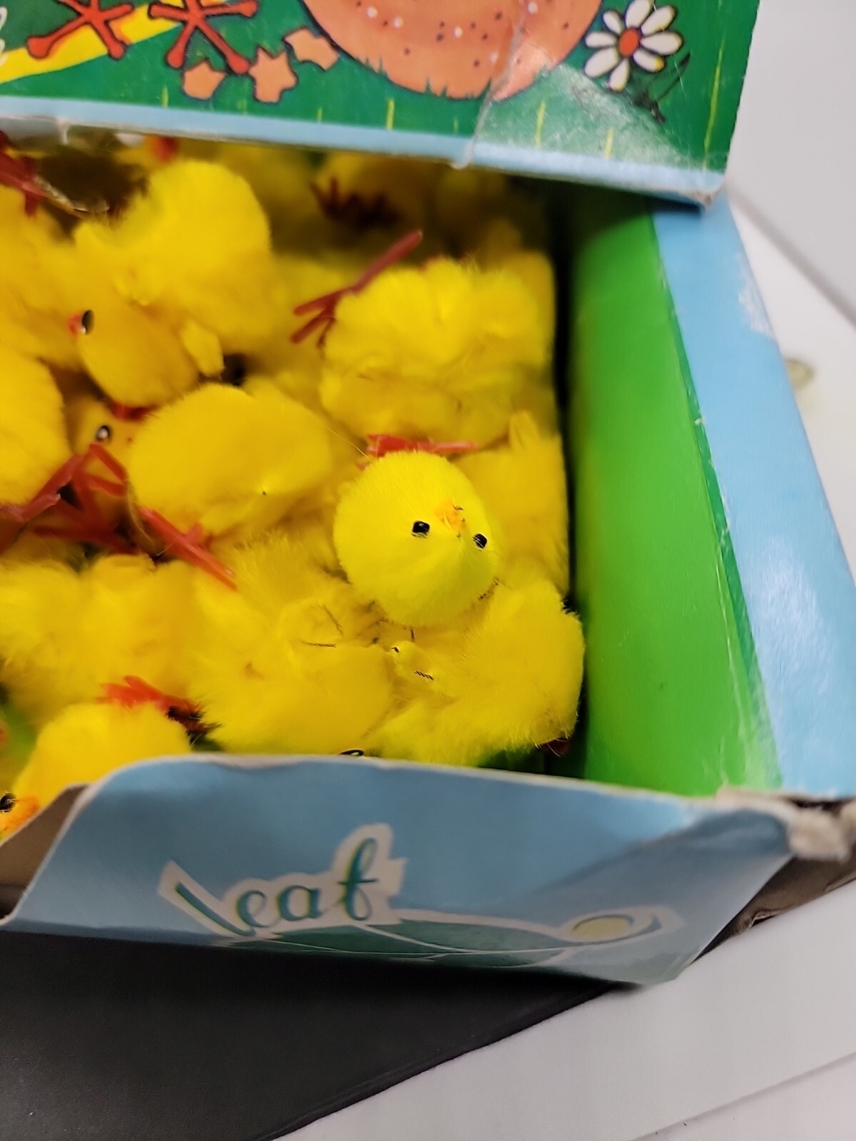 Vintage Chenille Pipe Cleaner Easter Chicks Figure plastic feet w ...