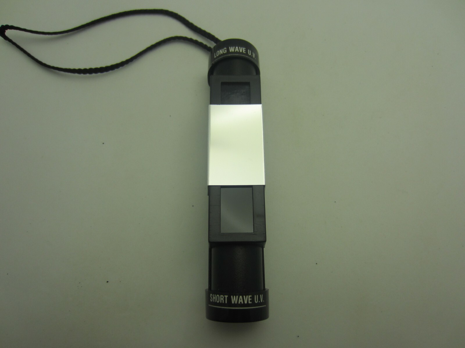 UVP Blak-Ray Mineralight UV Lamp Shortwave Longwave Portable ...