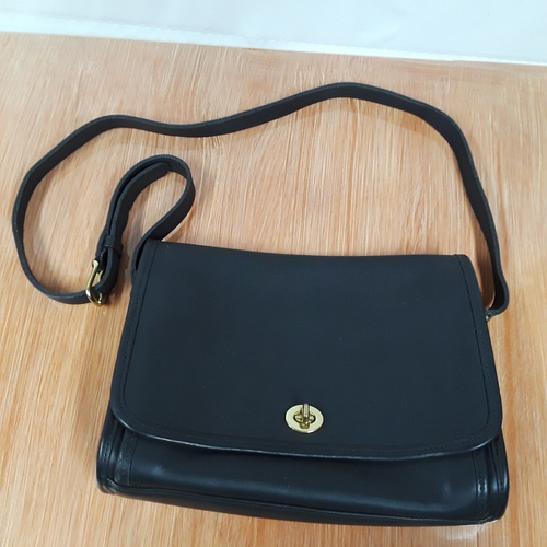 VTG COACH BLACK 9812 Ridgefield Shoulder Bag Turn Lock Purse Tote ...