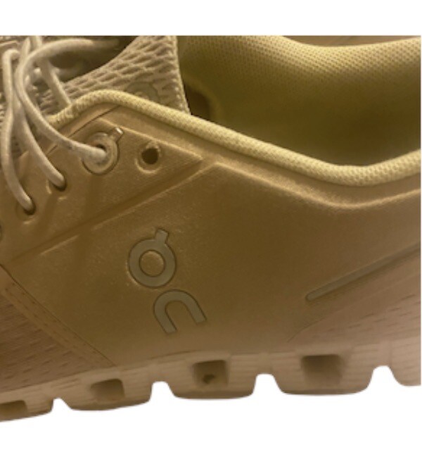 ON RUNNING CLOUD Women’s Sand/Mocha Running Sneakers..Size:8 | eBay