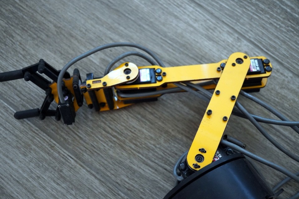 Table Top Robotic Arm May be Prototype **Experimenters Delight** | eBay
