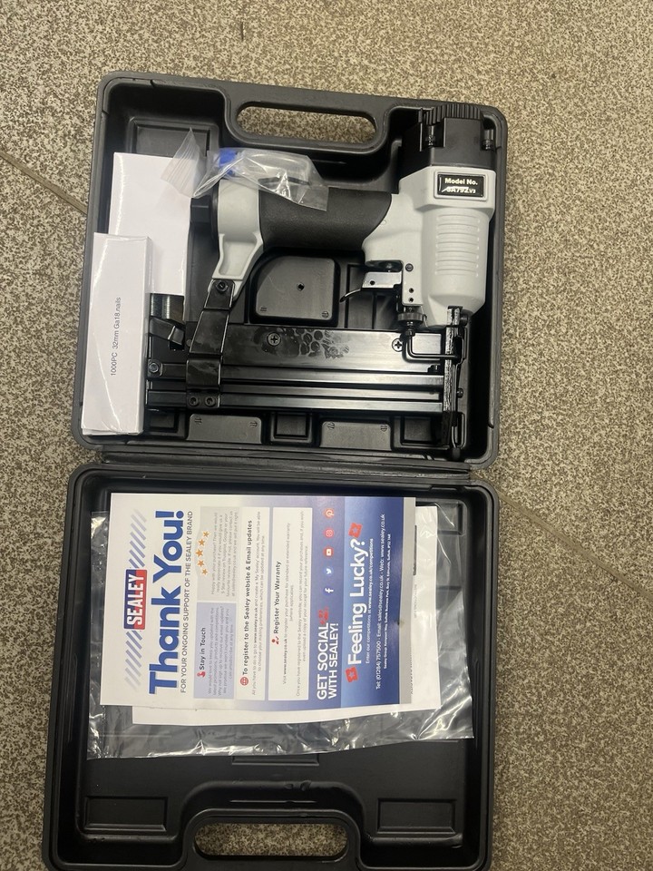 Sealey Air Nail/Staple Gun | eBay UK